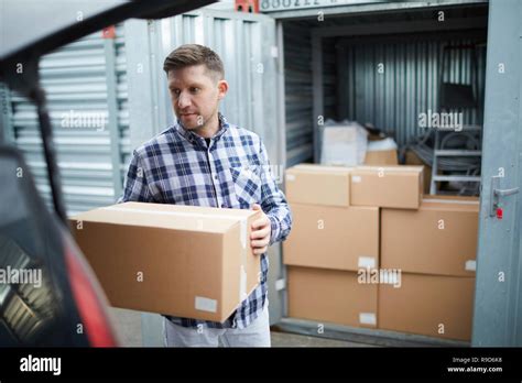 Moving Container Hi Res Stock Photography And Images Alamy
