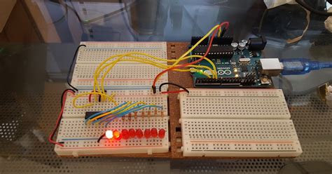 Hackerspace Tech Explorations Serial To Parallel Shifting Out With A 74hc595