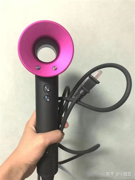 什么样的吹风机吹干快还不伤发？戴森吹风机如何？