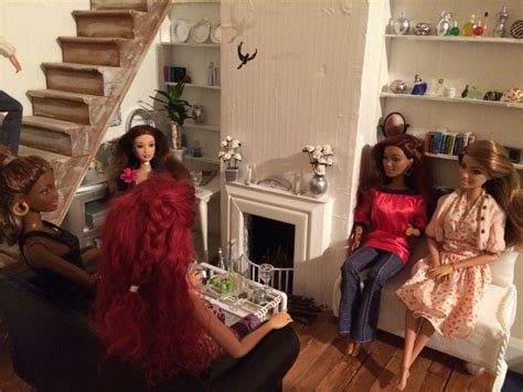 Keesha Summer Francis Barbie House Coat Fashion