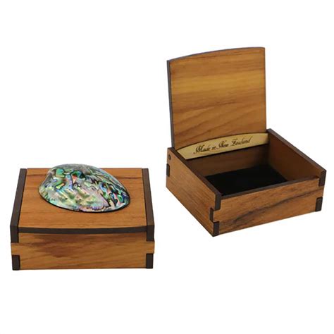 Paua Shell Gem On Rimu Wooden Box Silverfernz
