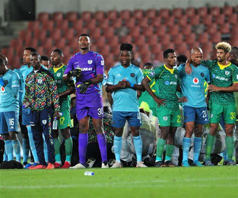 Done Deal Kaizer Chiefs Sign R10 Million Orlando Pirates Star