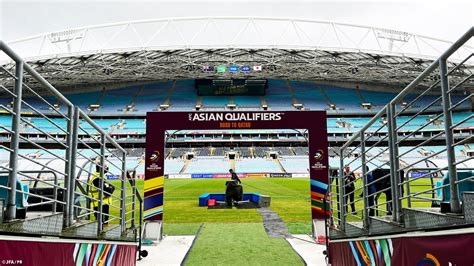 サッカー日本代表【🇯🇵】324 Vsオーストラリア代表🇦🇺 On Twitter キックオフまで あと60分⏳ ⌚️1810ko