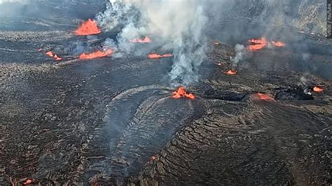 Hawaii Volcano Kilauea Erupts After Nearly Two Months Of Quiet Wwaytv3