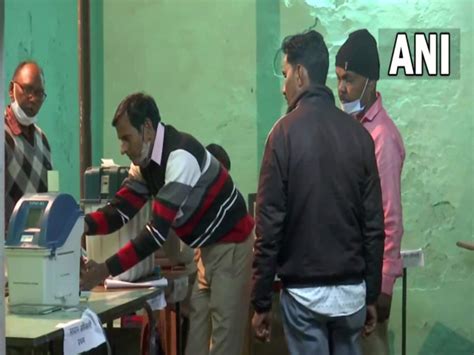 Up Election 2022 Voting Took Place In 59 Seats In Fourth Phase Bumper