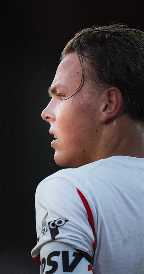 Psv Player Profile Robin Van Duiven A Striker Who Always Scores