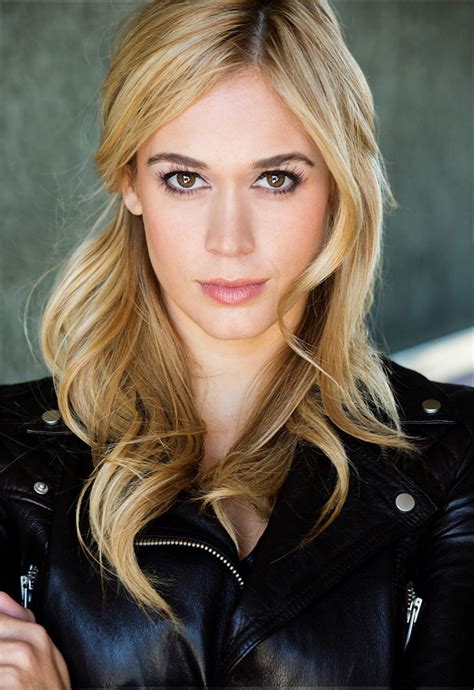 Unveiling The Phenomenon Of Lauren Compton A Rising Star In Entertainment