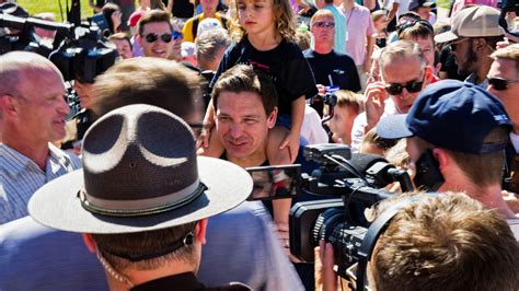 Desantis Gets Heckled And Trolled On His Big Day With Trump In Iowa
