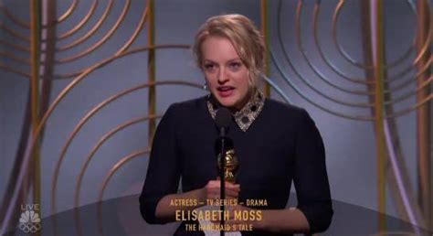 Elisabeth Moss Dedicated Her Golden Globe To Margaret Atwood And It Was