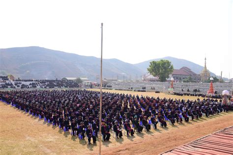 နိုင်ငံတော်စီမံအုပ်ချုပ်ရေးကောင်စီအဖွဲ့ဝင် ဦးခ