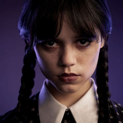 Mercoledì teaser trailer per la serie sequel de Gli Addams di Tim Burton Lega Nerd