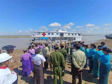 တပ်မတော် မြစ်တွင်းသွားဆေးရုံရေယာဥ် ရွှေပုဇွန် ဟင်္သာတ မြို့နယ်အတွင်းရ