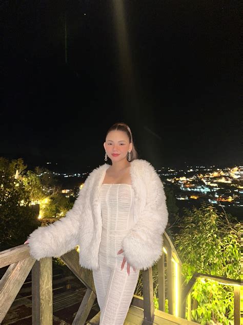 Myra Trần Bùng Nổ Trong Lần đầu Live Anh Chưa Thương Em Đến Vậy Đâu