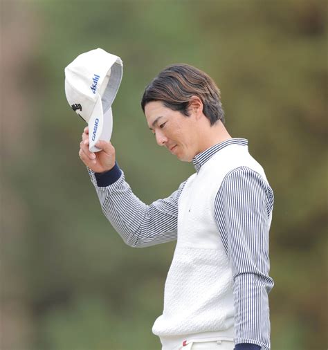 石川遼、リスク背負って17番イーグル「やり切れて楽しかった」 65で猛追2打差5位 スポーツ報知