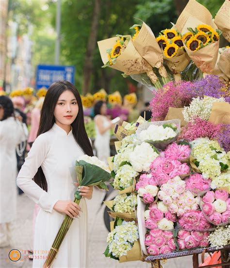 Xe Đạp bán hoa ở Hà Nội một nét đẹp nhẹ nhàng của Hà Nội