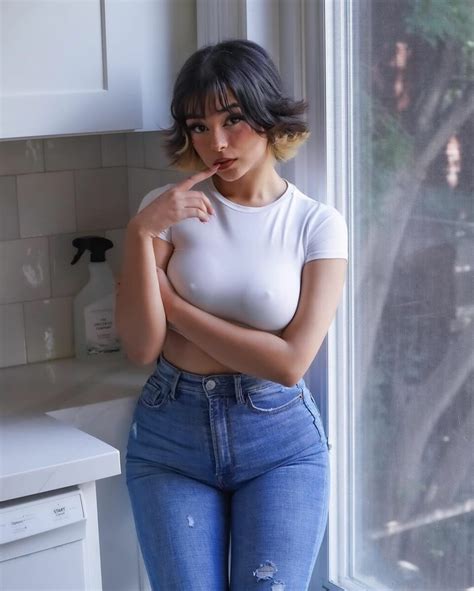 Discovering The Allure Of Onlyfans Lela Sohna