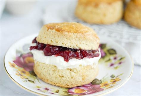 Classic English Scones 經典英式鬆餅／司康 Opskrift