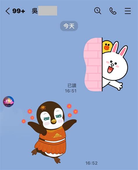 今天把修改後的洋裝再拿去店裡，因為還是太大了，老闆娘直接讓我穿上幫忙量身。 闆娘說衣服真的變大了，我笑著說😄 自己兩個半月瘦了12公斤，衣服全