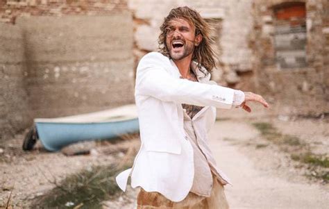 Luka Nižetić Objavio Nikad Intimniji Album Kojeg će 2810 Predstaviti U Tvornici Kulture 24sata