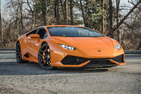 Lamborghini Huracan Orange