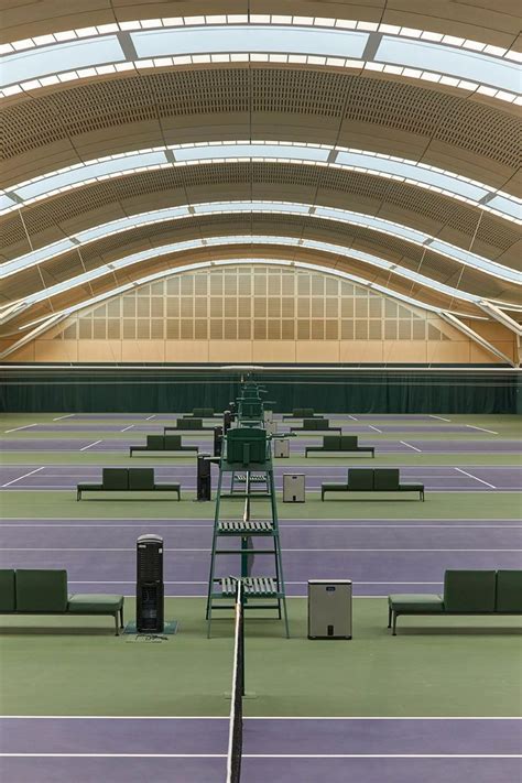 Hopkins Architects Tops Wimbledon Tennis Courts With Sweeping Racket