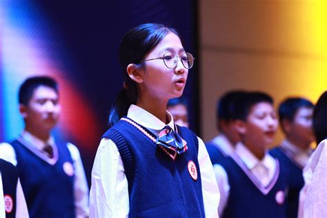 五育并举启智润心 特色发展向美而行 西安市曲江第一中学欢迎您