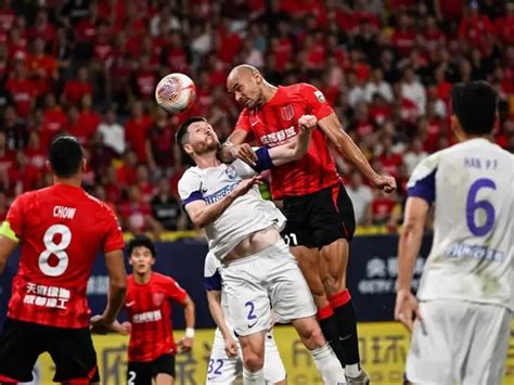 蓉城vs津门虎首发：3外援pk5外援！韦世豪、蹇韬先发，莱切特替补