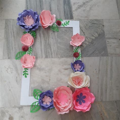 Paper Flower Photo Frame For Decoration Size 410x405mm At Rs 2000