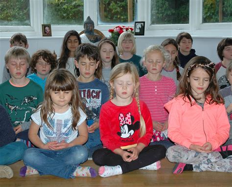 Difference Between Primary Group And Secondary Group Difference Between