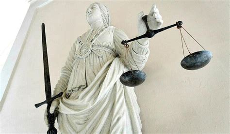 Alcoolisé Il Assène Un Coup De Couteau à Un Homme à Mayenne 18 Mois