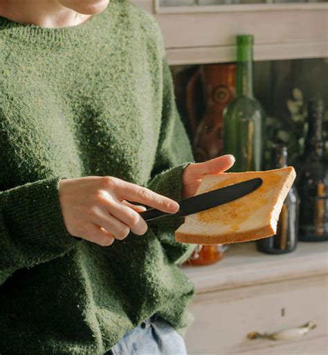 Man Punishes Wife For Not Making Him Breakfast Receives A Reality