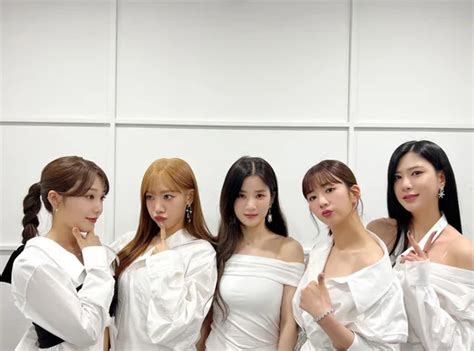 230407 Apink Twitter Update Kpopping