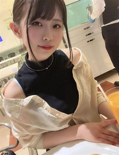 身材演技雙合一，還有傲人身材——葵伊吹
