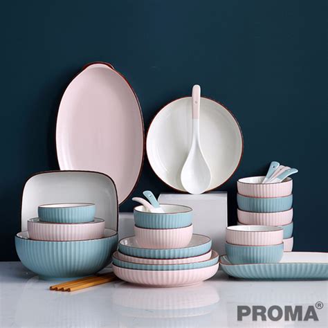 ชุดจานชามบนโต๊ะอาหาร ขอบสีทอง ดีไซน์หรูหราสไตล์ญี่ปุ่น Dishes Bowl Set