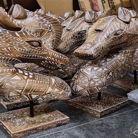Custom Made Sculptures Feature Detailed Geometric And Tribal Patterns