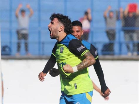 Humberto Rivera revela cuál será el destino de Agustín Auzmendi tras su paso por el Olancho FC