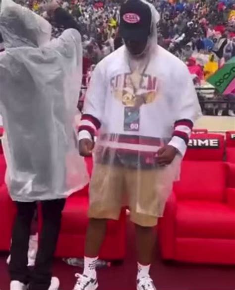 Glorilla Updates On Twitter Nle Choppa At A Football Game Turning Up