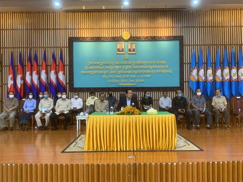 លោក ឃួង ស្រេង ៖ ប្រកាសសម្រួល ភារកិច្ចនិងតែងតាំងមន្ត្រីគណបក្សរាជធានី