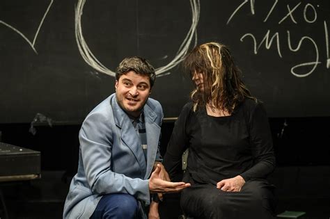 Спектакль «Космос МХТ им Чехова Купить билеты на спектакль «Космос