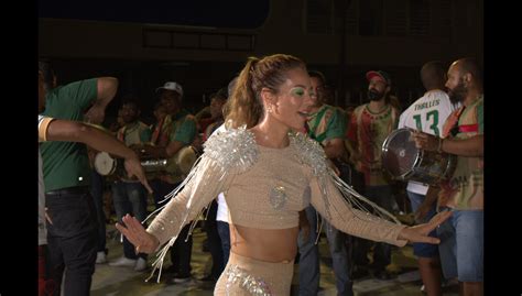 Foto Paolla Oliveira Usou Look Criado Pela Fashion Designer Andressa Salomone Purepeople