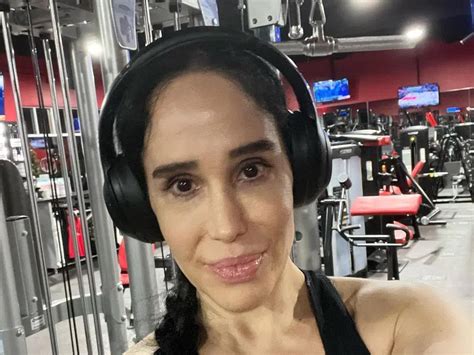Жената родила 8 деца наведнъж днес е уважавана многодетна майка По