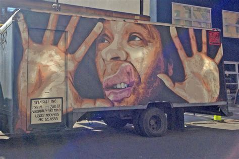 브루클린 그래피티 And 스트리트 아트 워킹 투어 뉴욕의 예술적인 거리를 발견하다 Funbooky