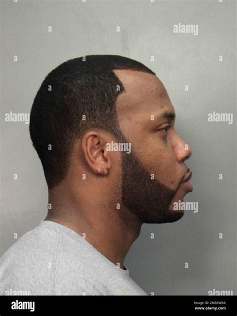 Voici Les Informations De Réservation Pour Flo Rida Real Name Tramar