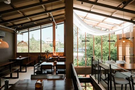 ต๋องเต็มโต๊ะ ร้านดังจากเชียงใหม่ พร้อมเสิร์ฟชาวกรุงเทพ แล้วกับร้านใหม่ล่าสุดย่านพุทธมณฑล 2