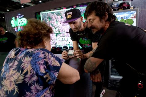 Una Médica De 82 Años Que Cultiva Cannabis Para Sus Nietos Fue La
