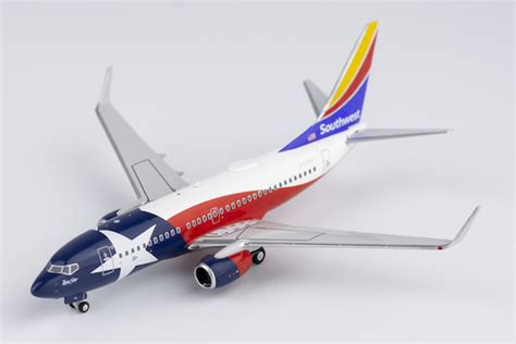 Ng Models 77013 Boeing 737 700 Southwest Airlines Lone Star One N