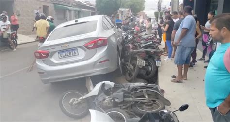 Em Arapiraca Criança de 7 anos furta aves da vizinha leva lapada e