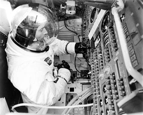 Apollo Mission Simulator