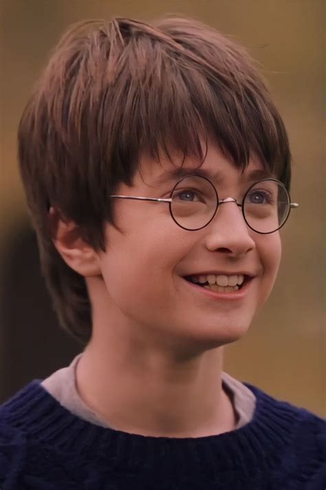 𝐒𝐦𝐢𝐥𝐞 ¦ 𝐖𝐚𝐥𝐥𝐩𝐚𝐩𝐞𝐫 Harry Potter Pictures Harry James Potter Daniel