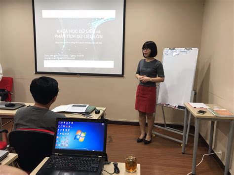 Robusta Triển Khai Khóa đào Tạo Data Science And Big Data Analytics